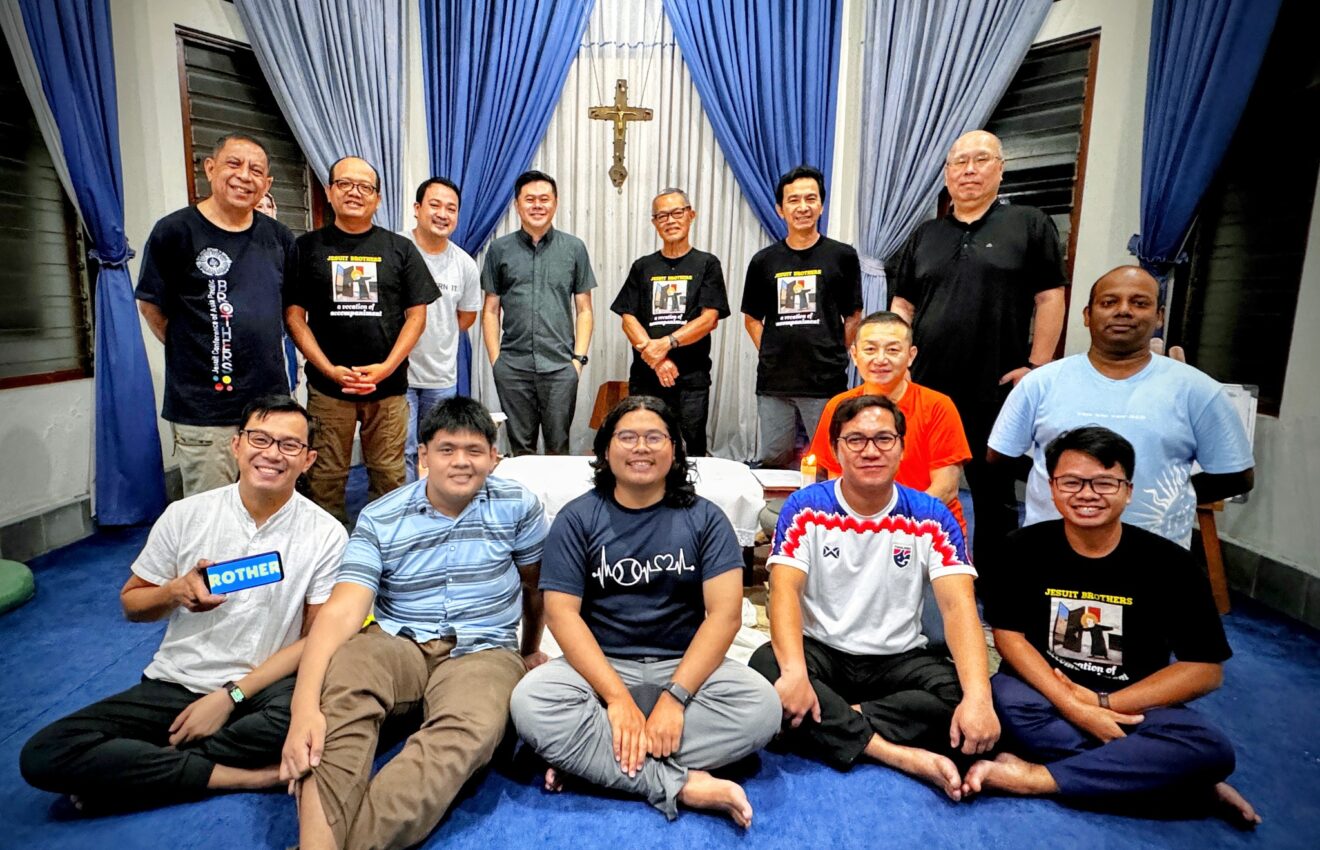 “We are brothers in the Lord” - The Society of Jesus in Vietnam